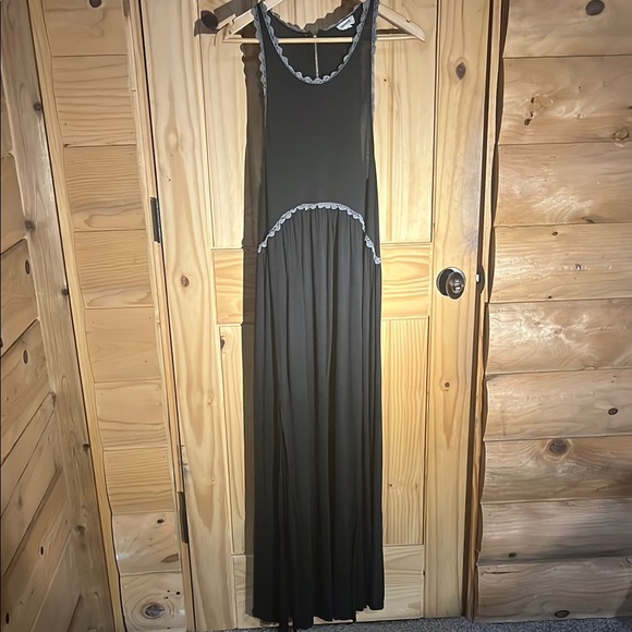 POL | Dresses | Pol Black Maxi Dress With Grey Crochet Detail | Poshmark